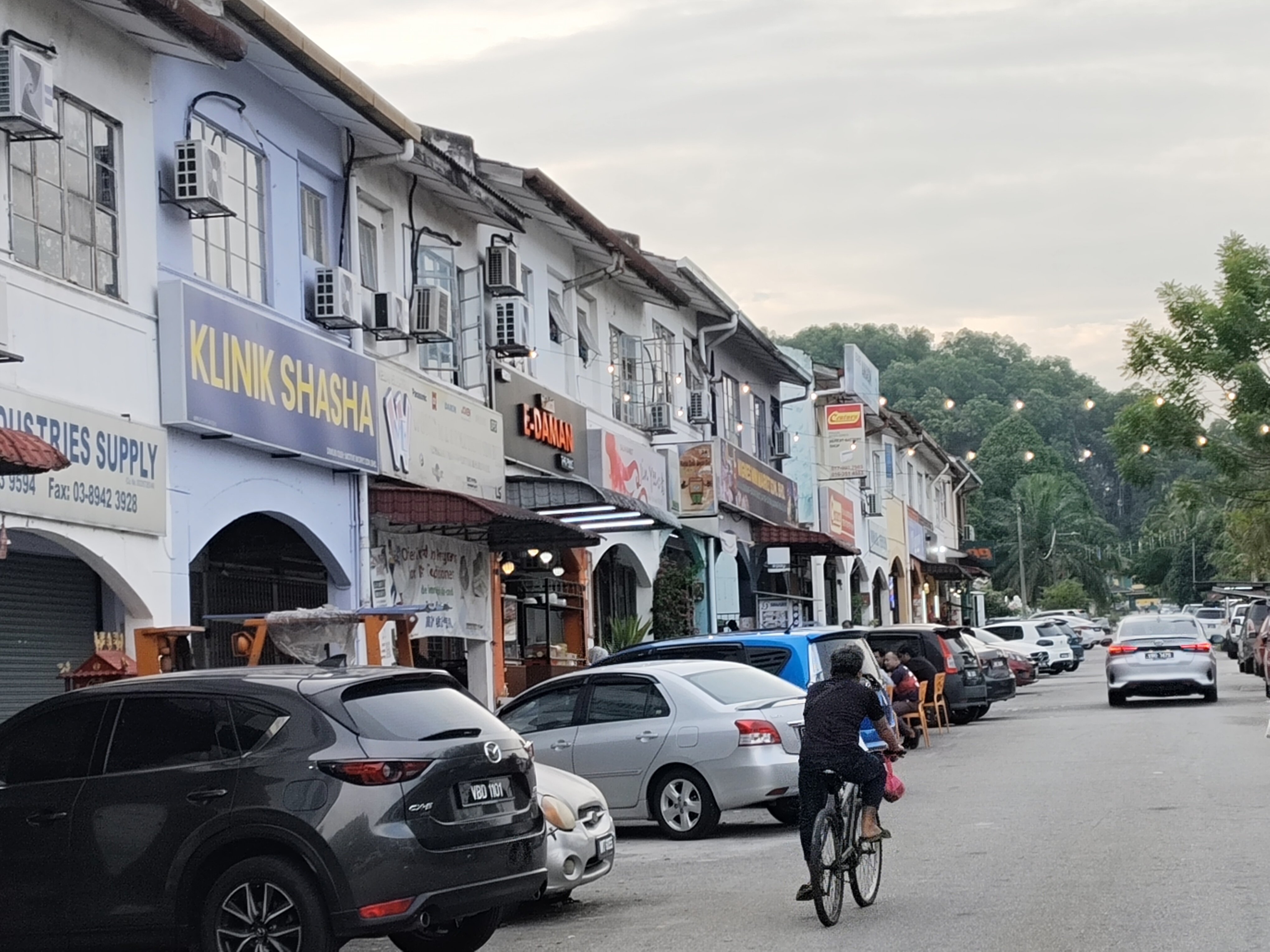 LIST-99472 - Taman Bukit Belimbing, Shop For Sale at Seri Kembangan ...