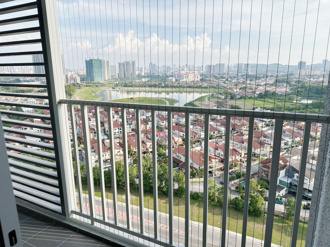 Condominium Laman Sari Residensi Selayang - Sinland Real Estate